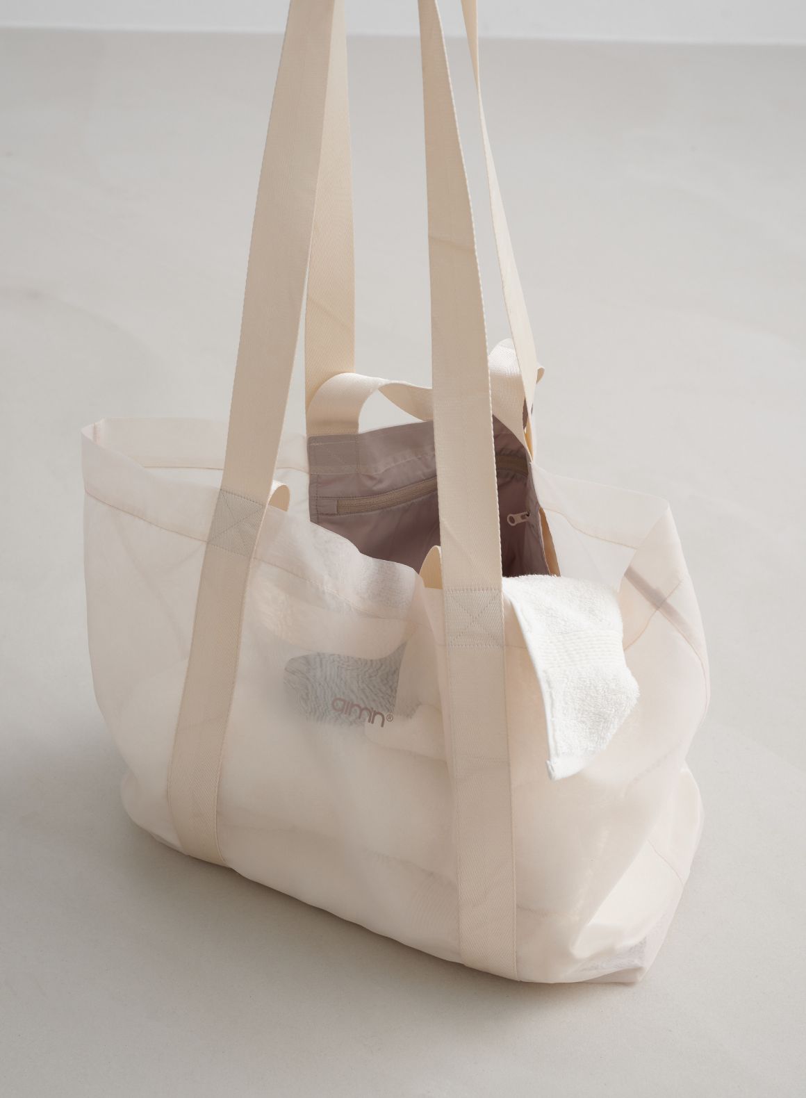 Ghost Tote Bag – aim'n