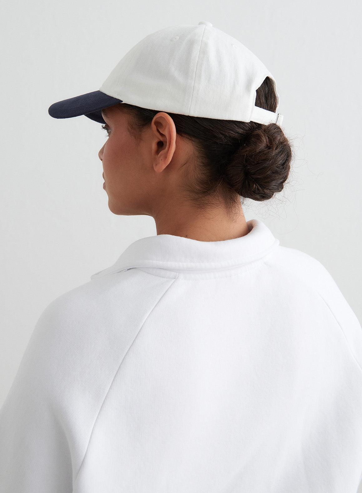 Off-White Small Logo Cap – AIM'N SE